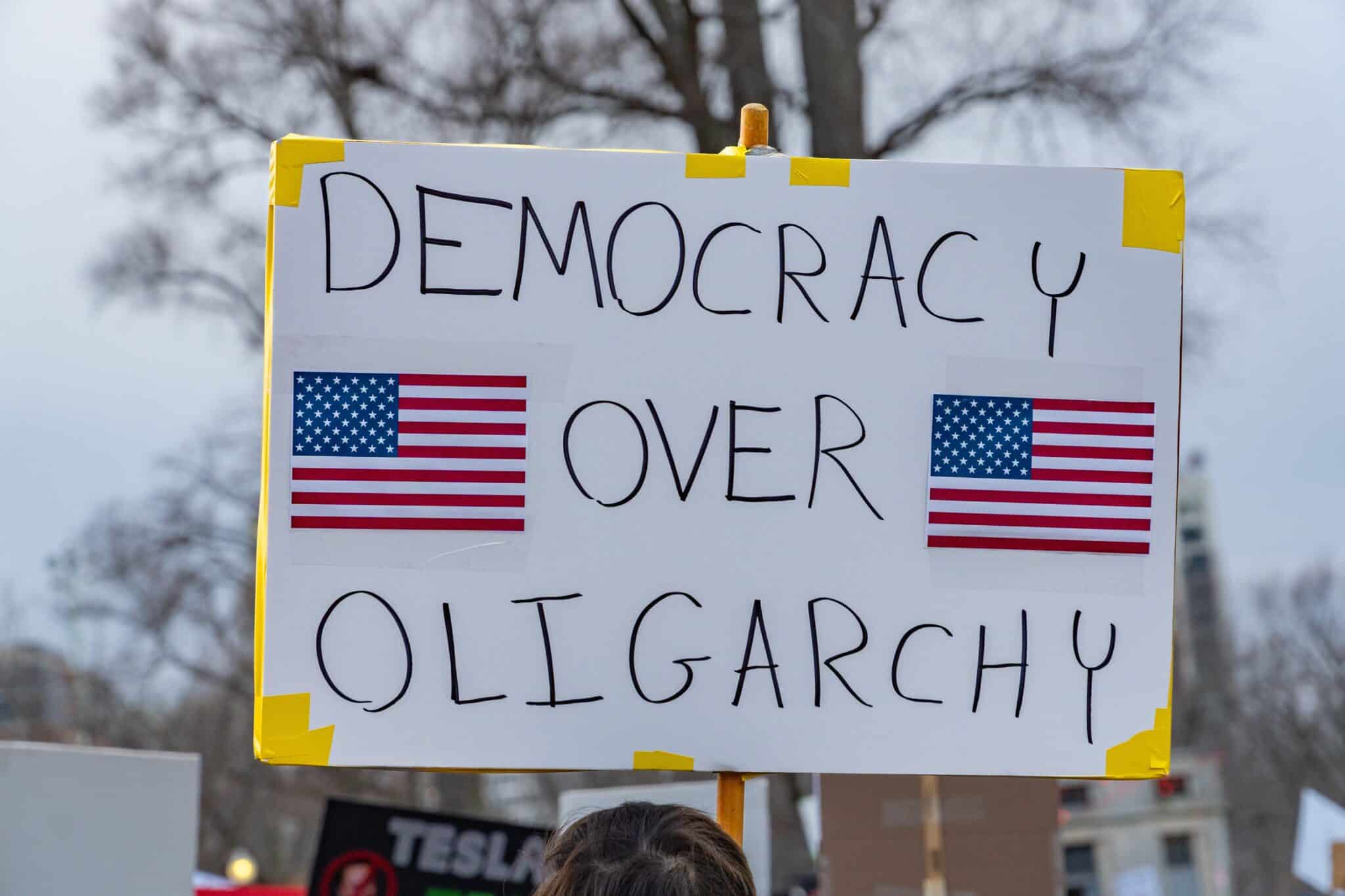 The Inspiring Reason Behind the Quaker Man on Your Box of Oats - Daily ...